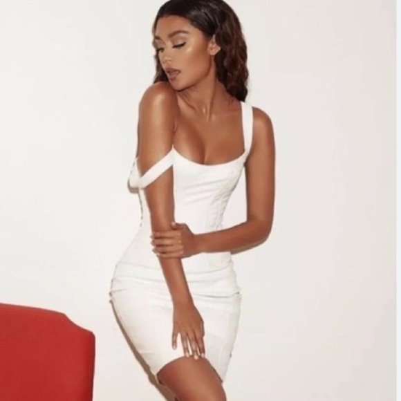 House of CB | Dresses | Nwt White House Of Cb Adelise Vegan Leather Dress L Ink Stain | Poshmark